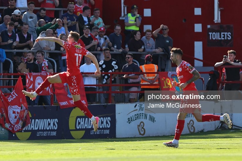 Martin lands late goal as Shels secure Dublin derby draw with Bohs ...